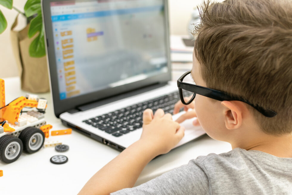 CodeMonkey Review: Coding for Kids That’s Actually Fun (and Effective ...